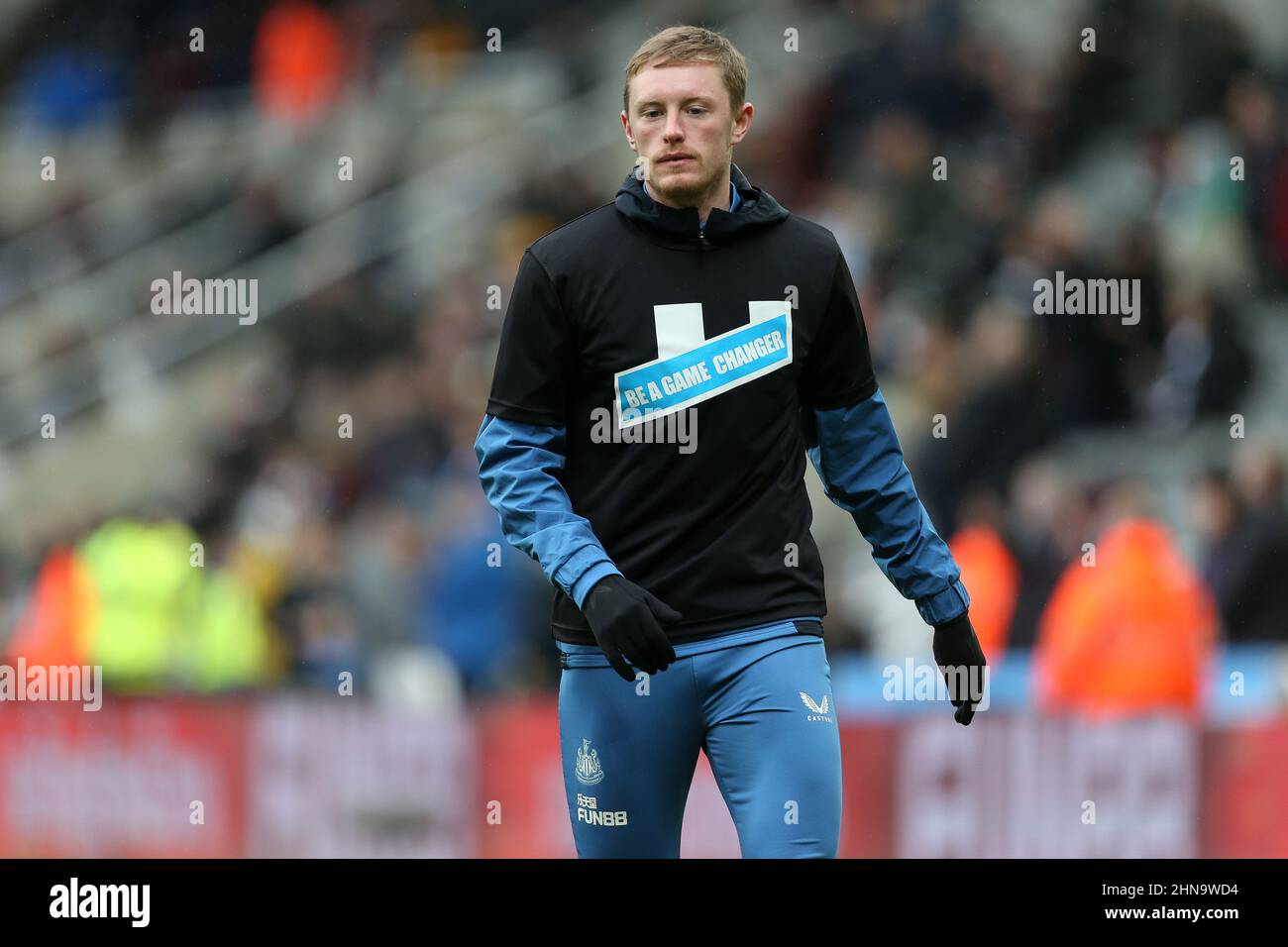 NEWCASTLE UPON TYNE, UK. FEB 13TH Sean Longstaff of Newcastle United ...
