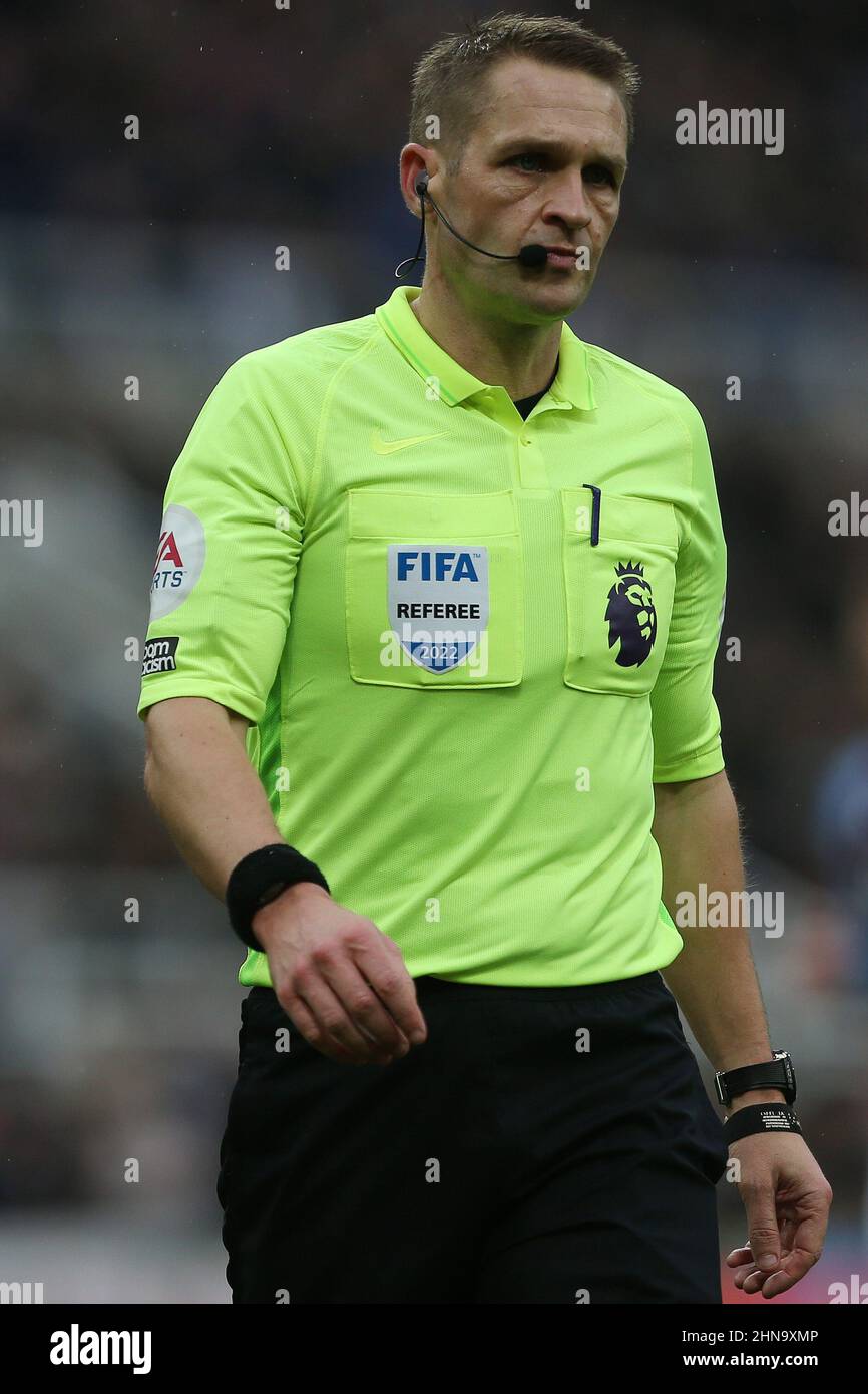 NEWCASTLE UPON TYNE, UK. FEB 13TH The match referee Craig Pawson during ...