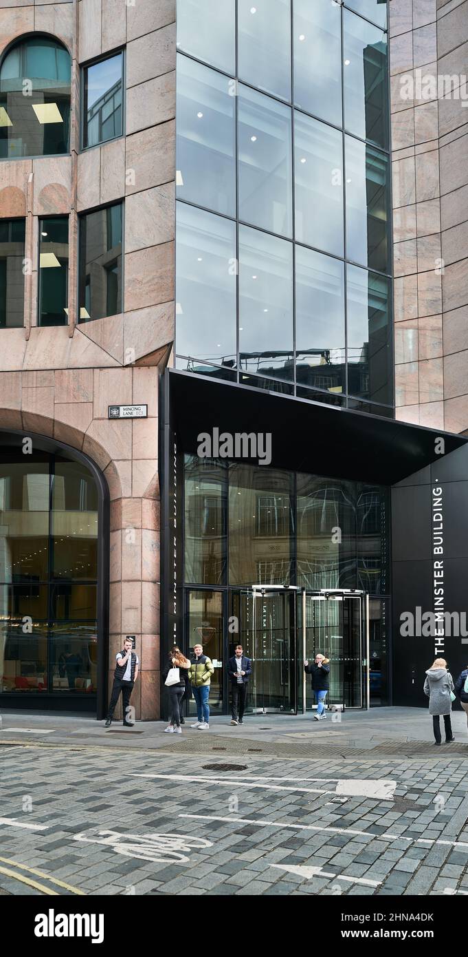 Minster court hi-res stock photography and images - Alamy