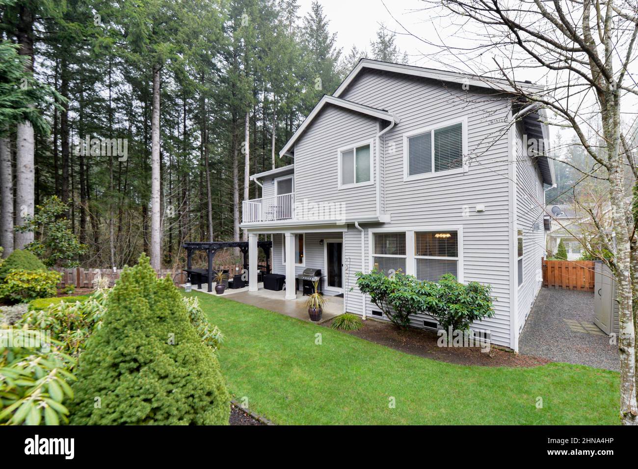 Modern residential back exterior Stock Photo - Alamy