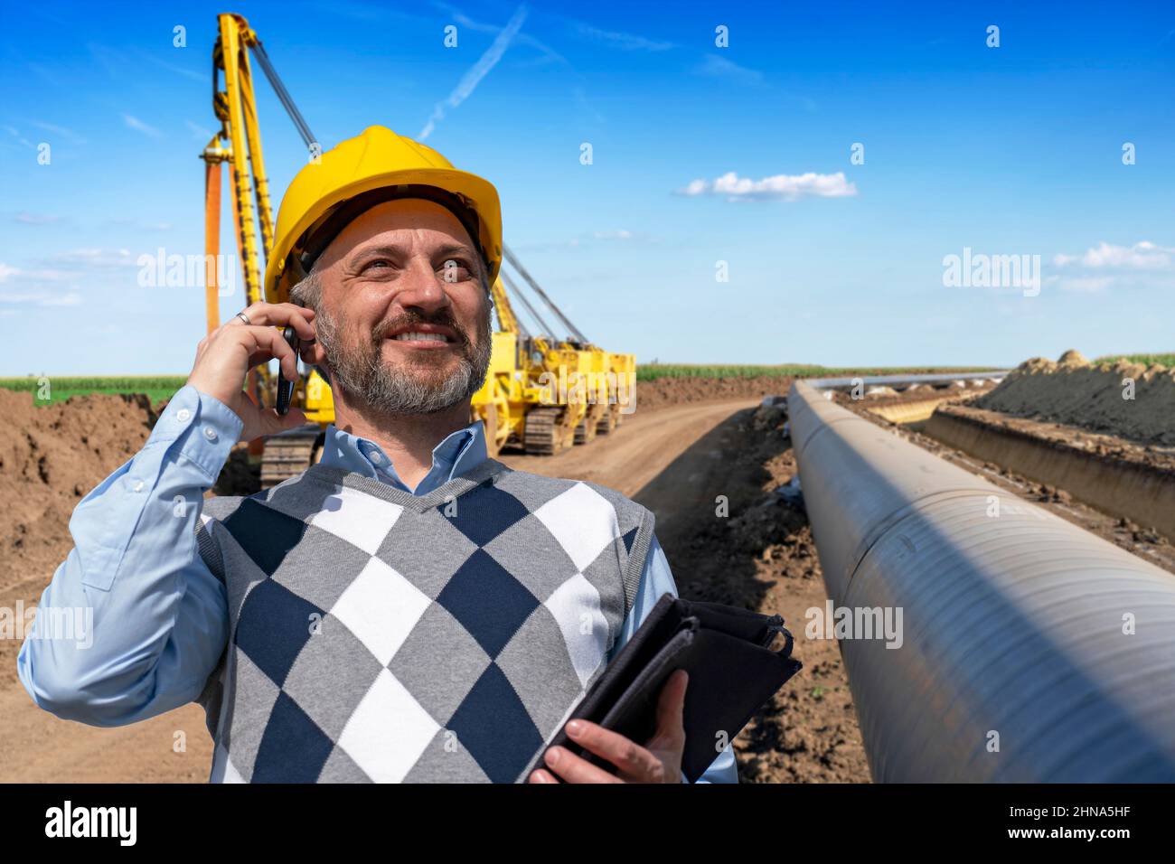 Turkish construction worker hi-res stock photography and images - Alamy
