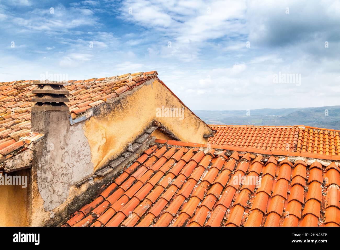 Mediterranean terracotta tile roof hi-res stock photography and images ...