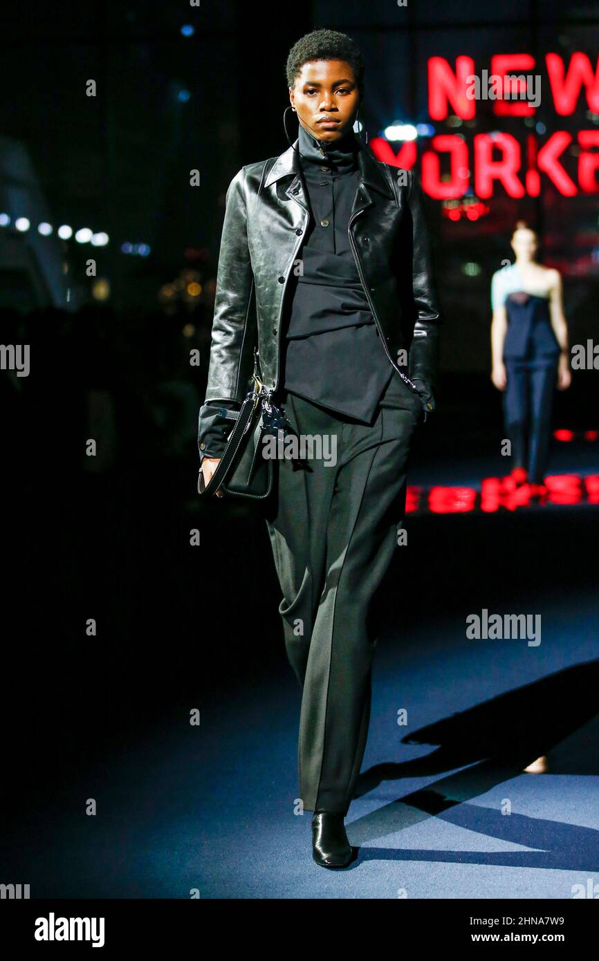 Model Victoria Fawole walks on the runway at the Tory Burch fashion ...