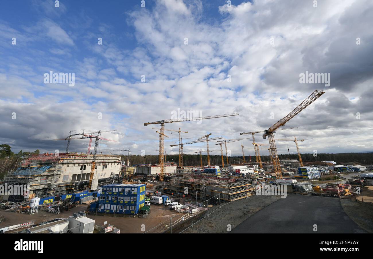 Gsi helmholtz centre hi-res stock photography and images - Alamy