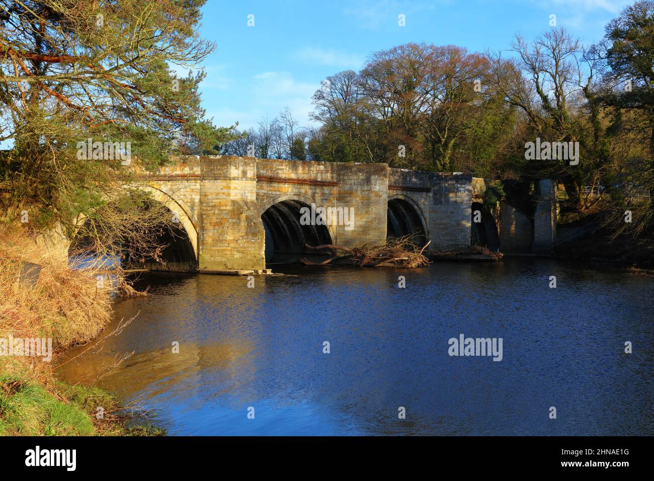 County durham viaduct hi-res stock photography and images - Alamy
