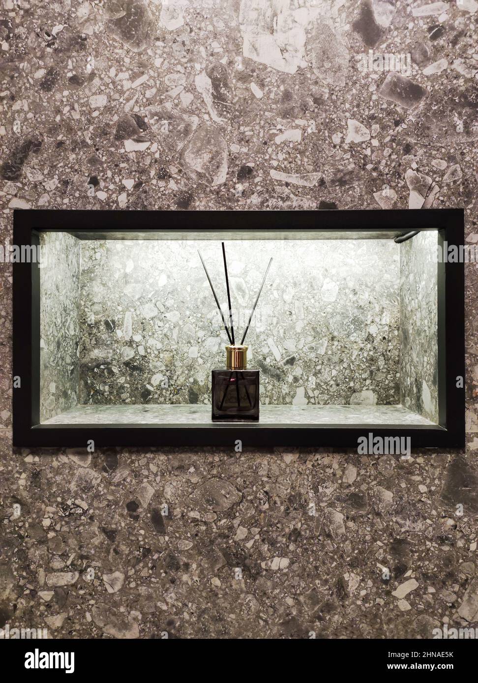 Wall air diffuser hi-res stock photography and images - Alamy