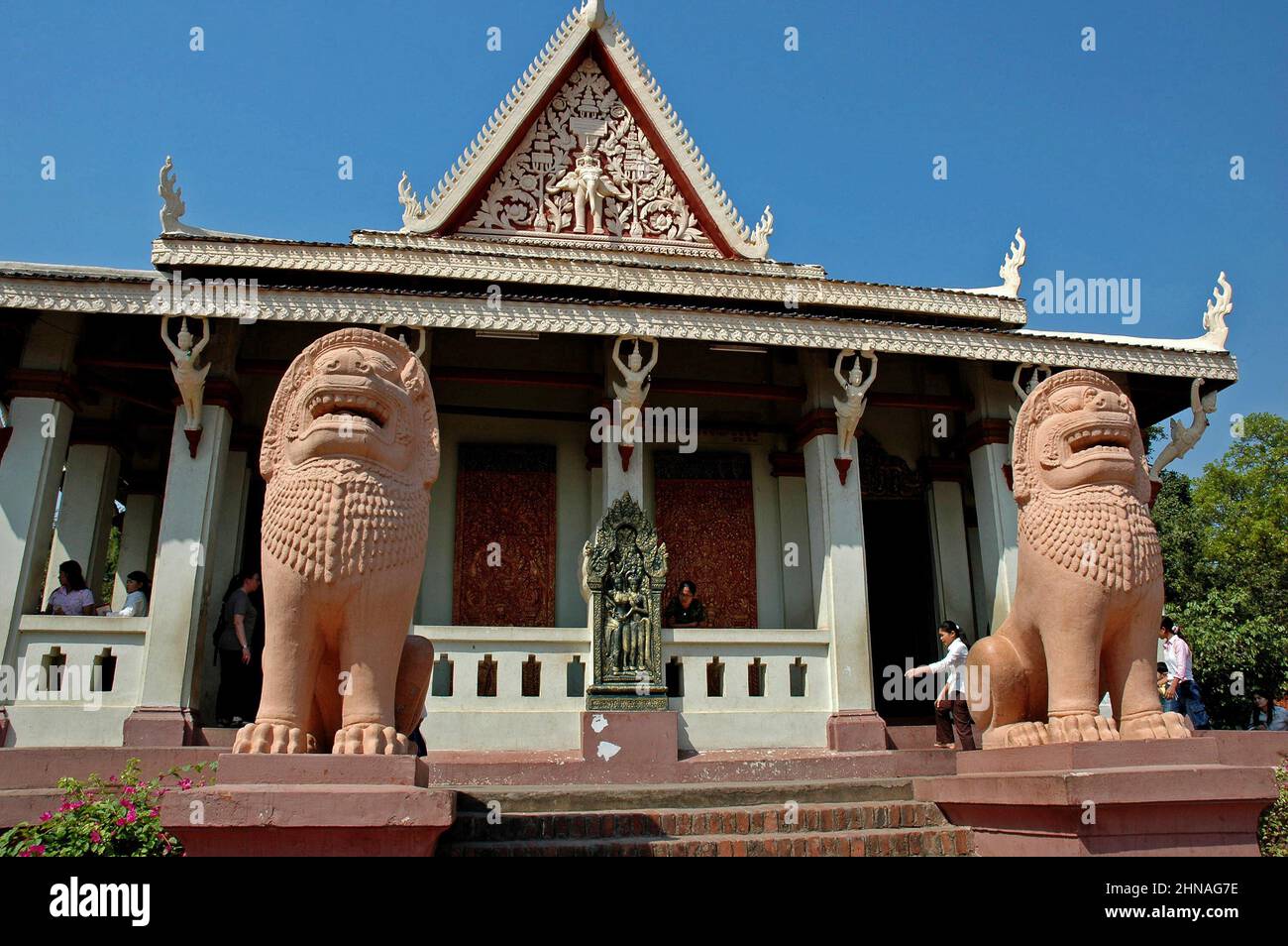 Wat Phnom temple, Phnom Penh, kingdom of Cambodia, Southeast Asia Stock ...