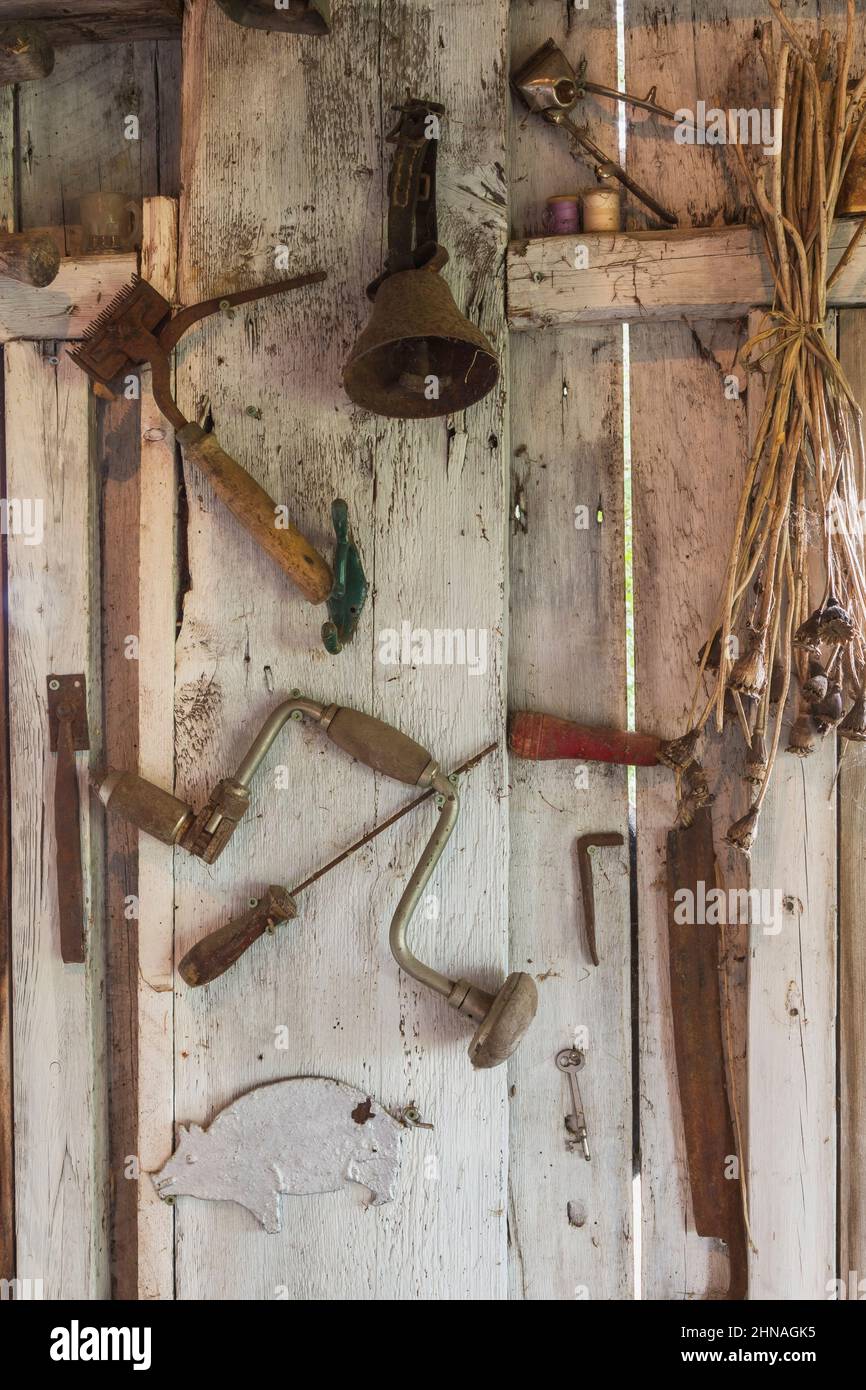 Antique tools display hi-res stock photography and images - Alamy