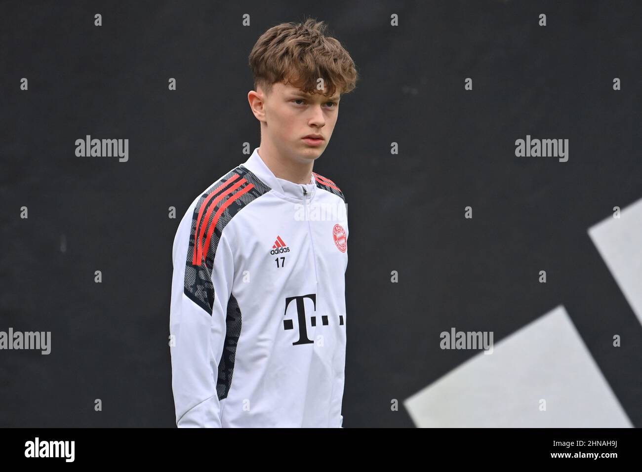 Munich, Deutschland. 15th Feb, 2022. Paul WANNER (FC Bayern Munich), action, single image, cut ...