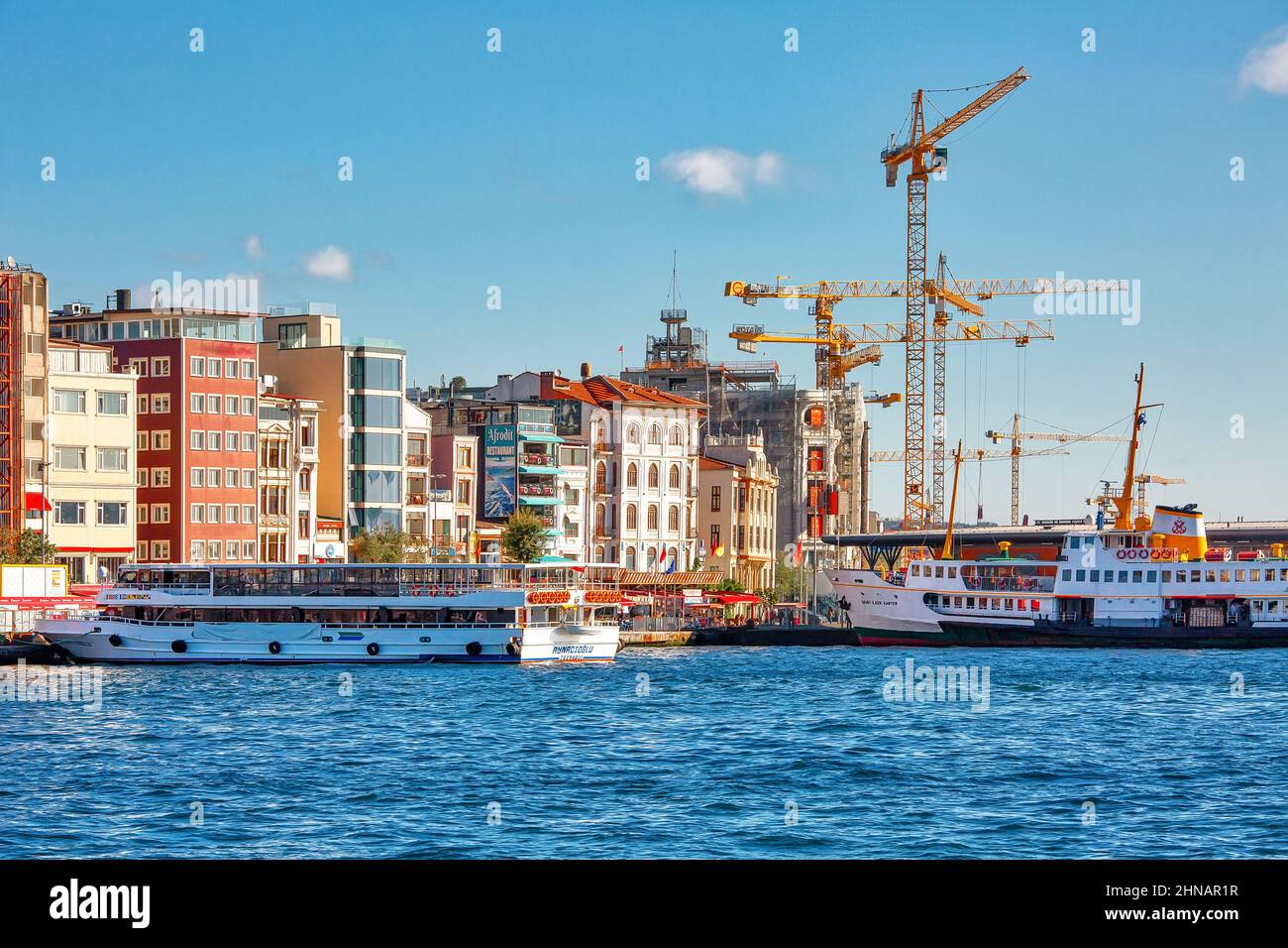 Bosphorus strate hi-res stock photography and images - Alamy