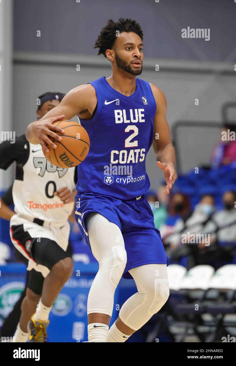 Bluecoats hi-res stock photography and images - Alamy