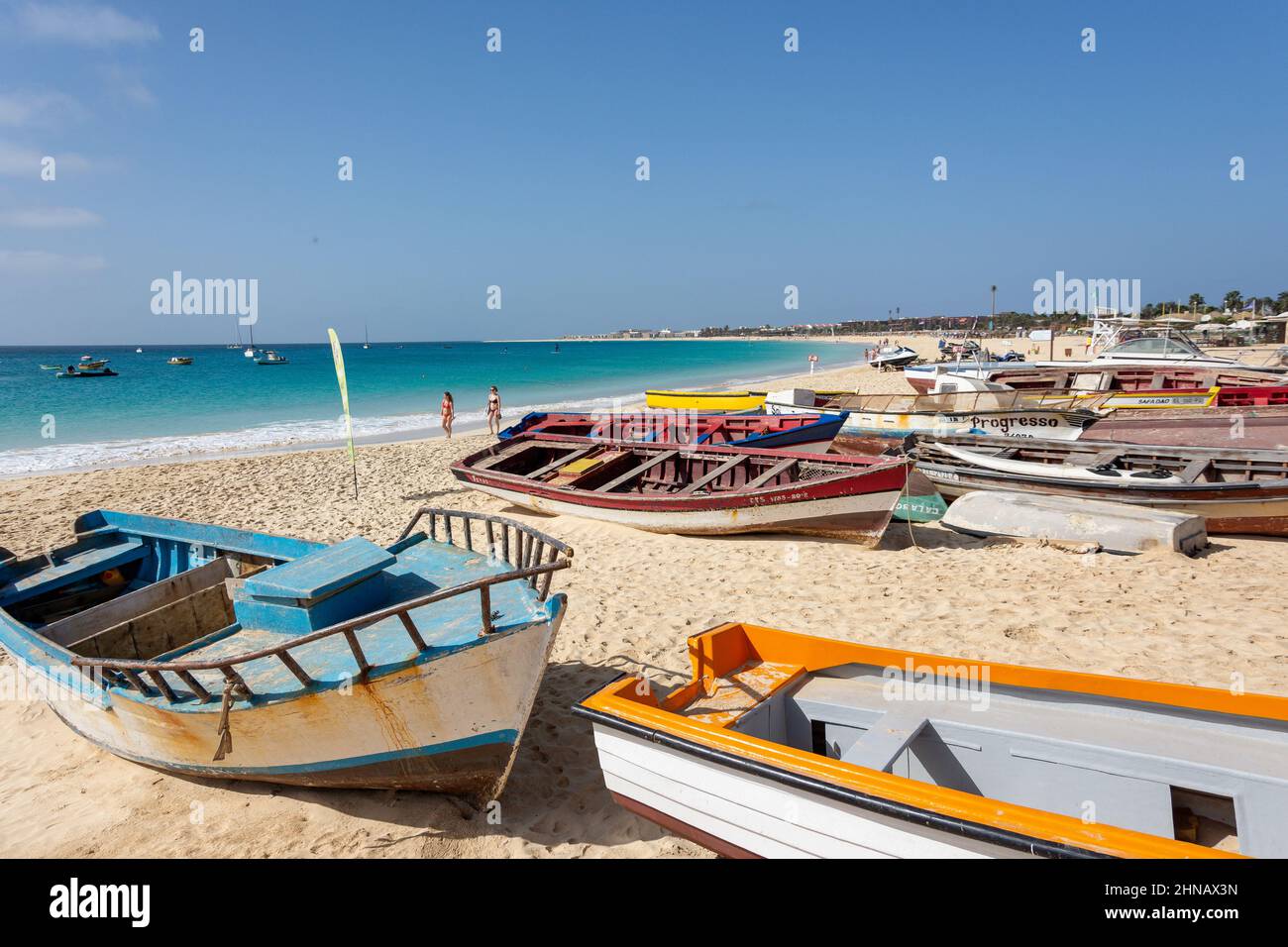 Colourful fishing boats, Praia Santa Maria, Santa Maria, Sal, República ...