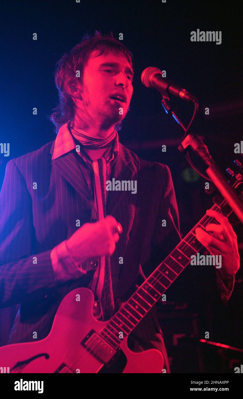 Milan Italy, 2004-02-24: : Nic Cester, guitarist and first voice of the ...