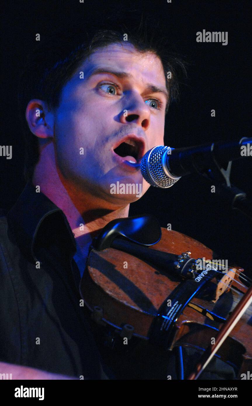 Milan Italy 2006-11-08 : Live concert of the Seth Lakeman, the singer ...