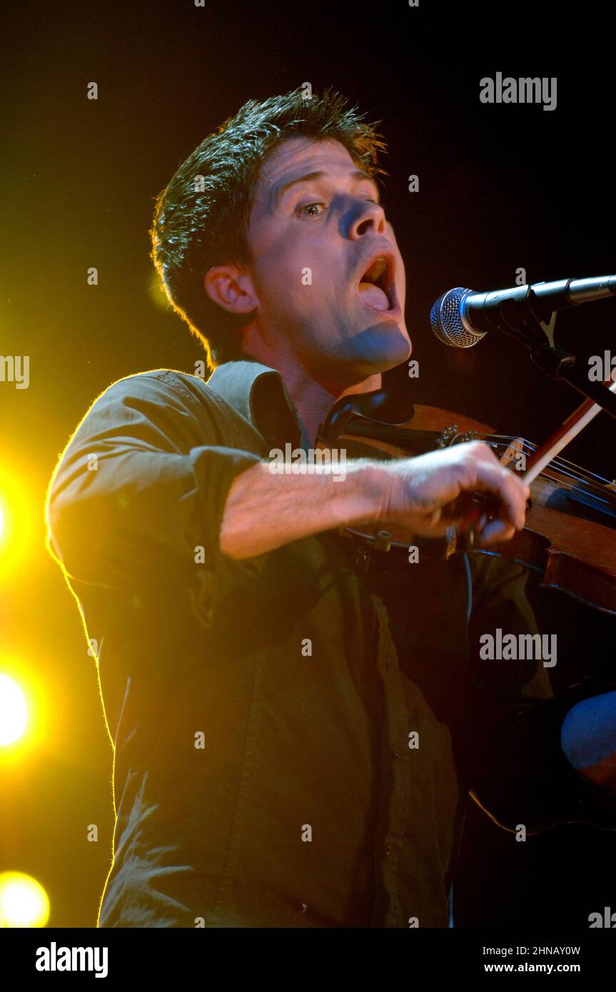 Milan Italy 2006-11-08 : Live concert of the Seth Lakeman, the singer ...