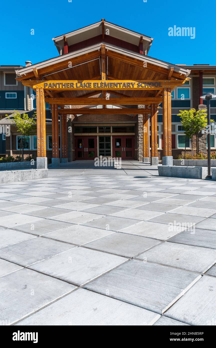 The new Panther Lake Elementary School in Kent, Washington Stock Photo ...