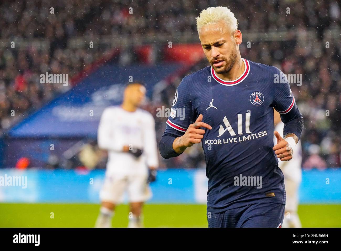 PARIS, FRANCE - FEBRUARY 15: Neymar of Paris Saint-Germain prior to the ...