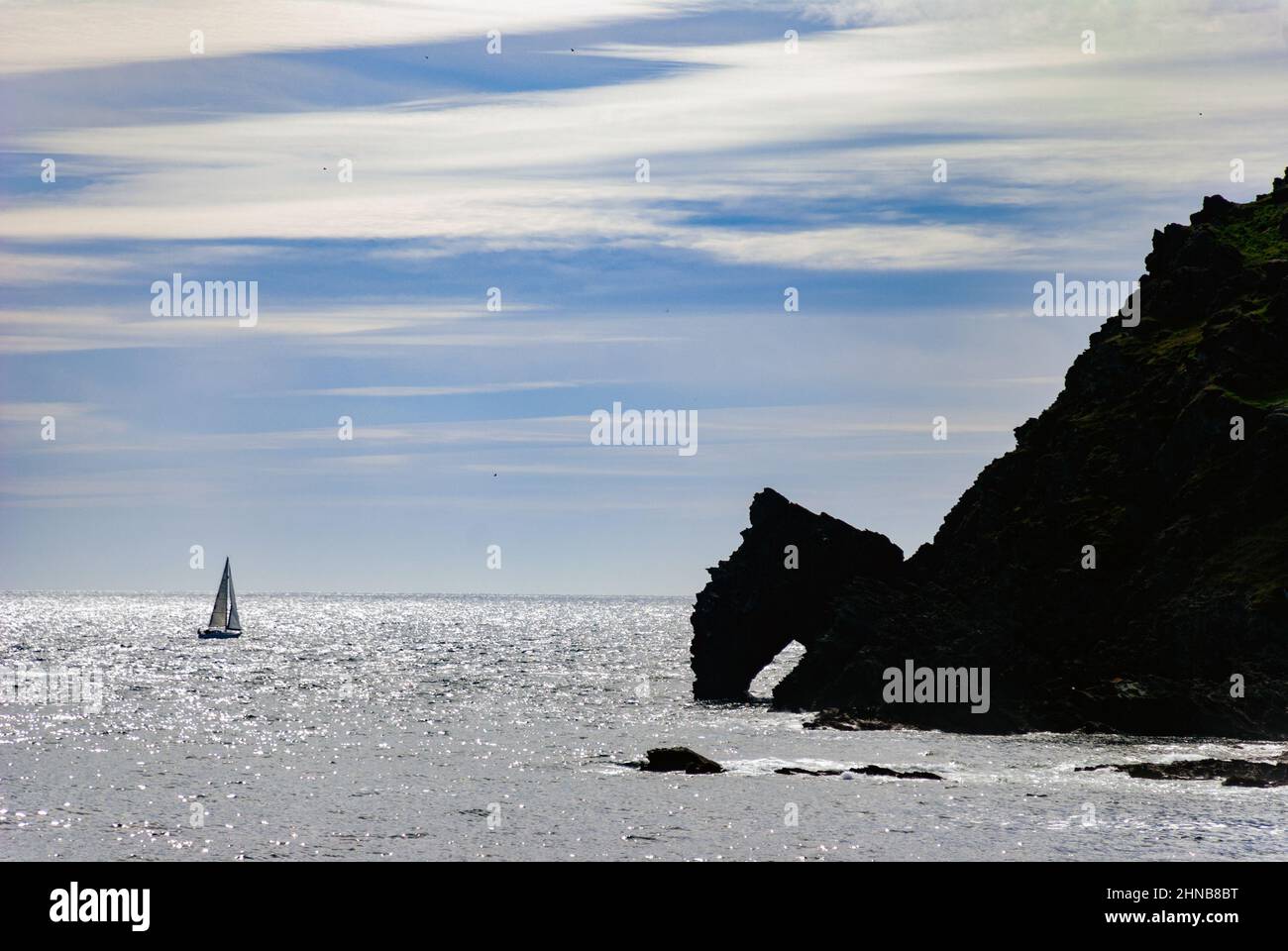 UK, England, Devonshire, South Hams, Prawl Point. Horses head arch near ...