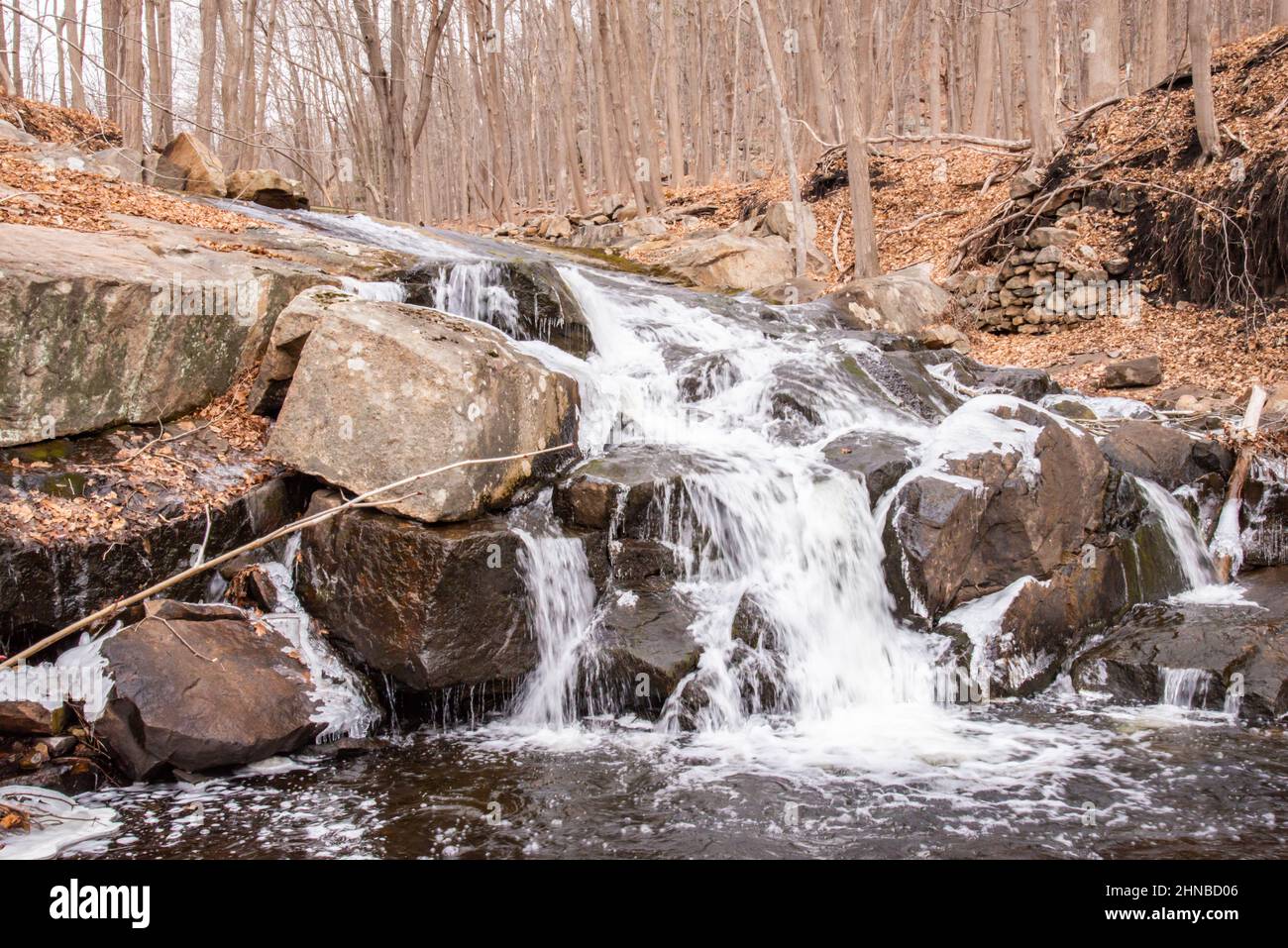 Waterfall blurred by slow shutter speed Stock Photo - Alamy