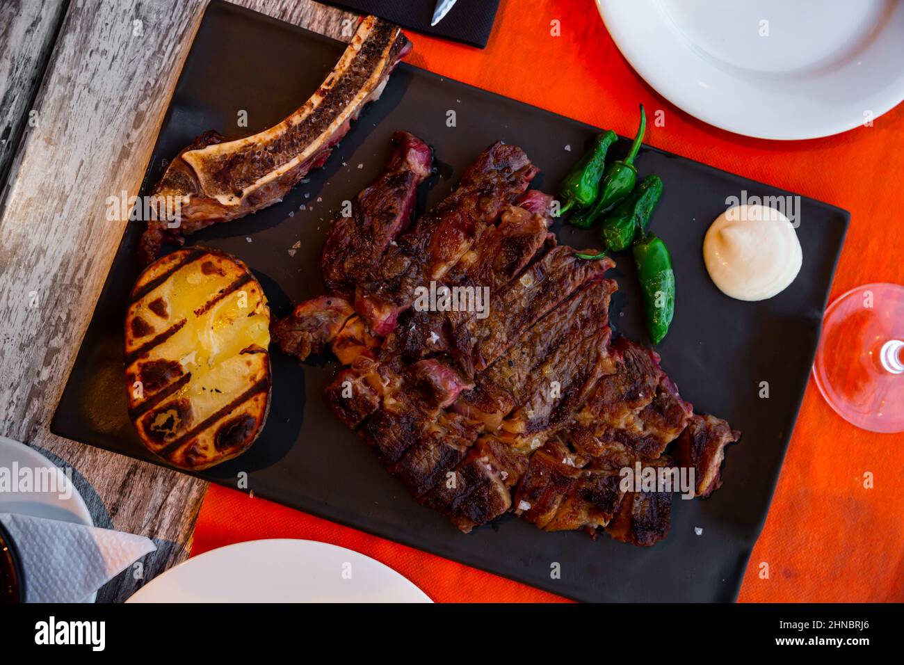 Chuleton ternera hi-res stock photography and images - Alamy