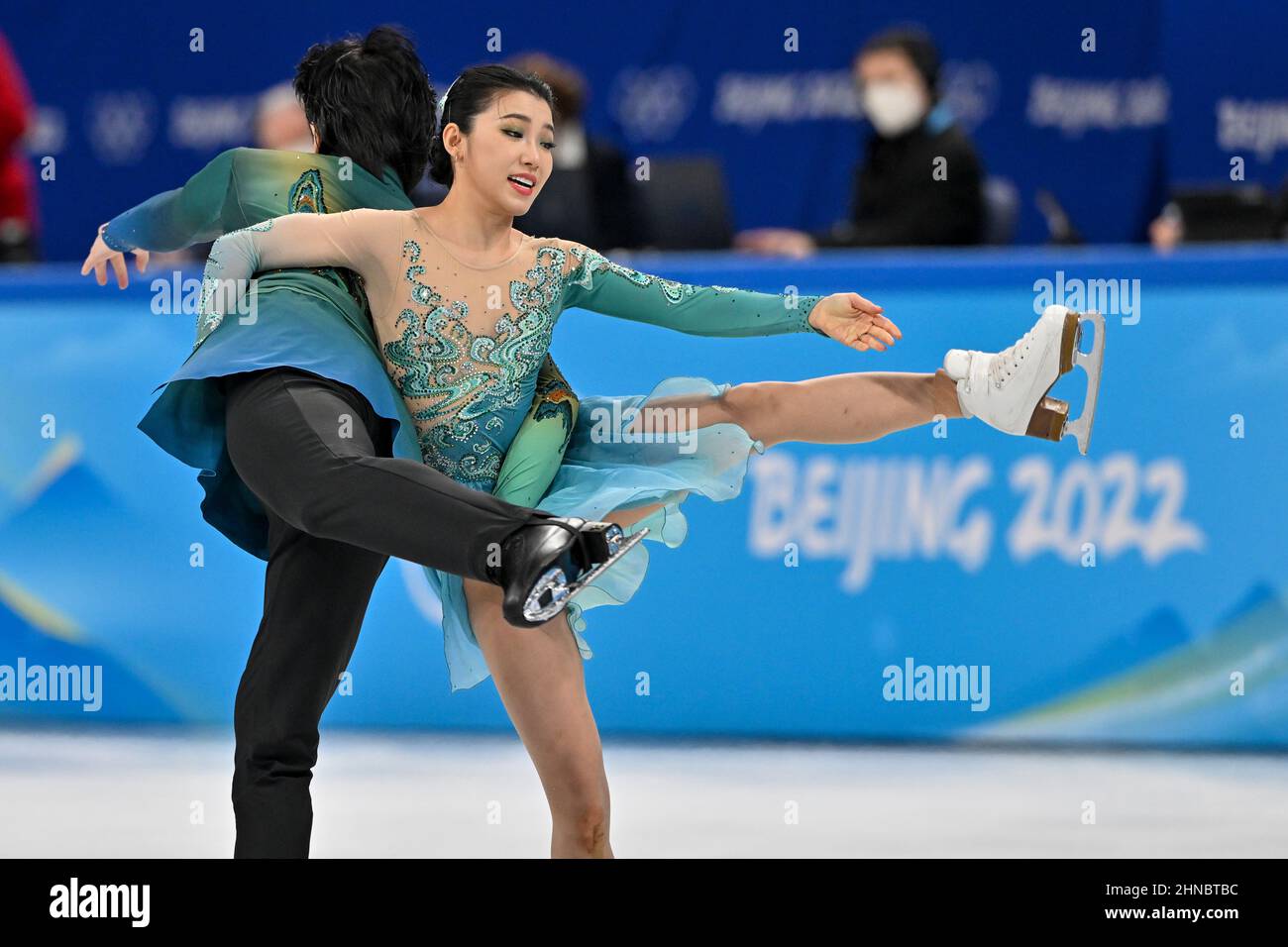 BEIJING, CHINA - FEBRUARY 14: Shiyue Wang and Xinyu Liu of Team China ...