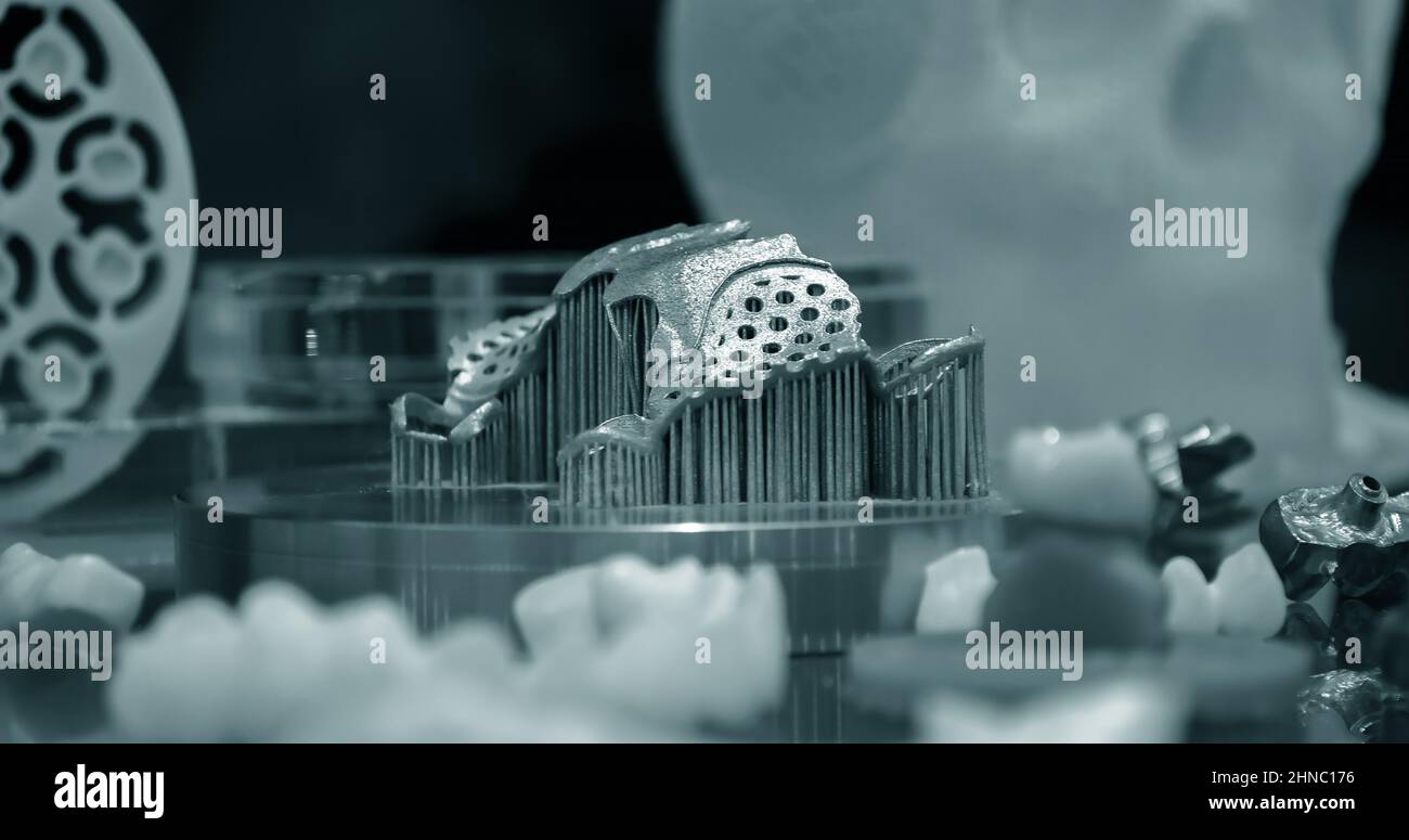 Object with supports created on a laser sintering machine on the work ...