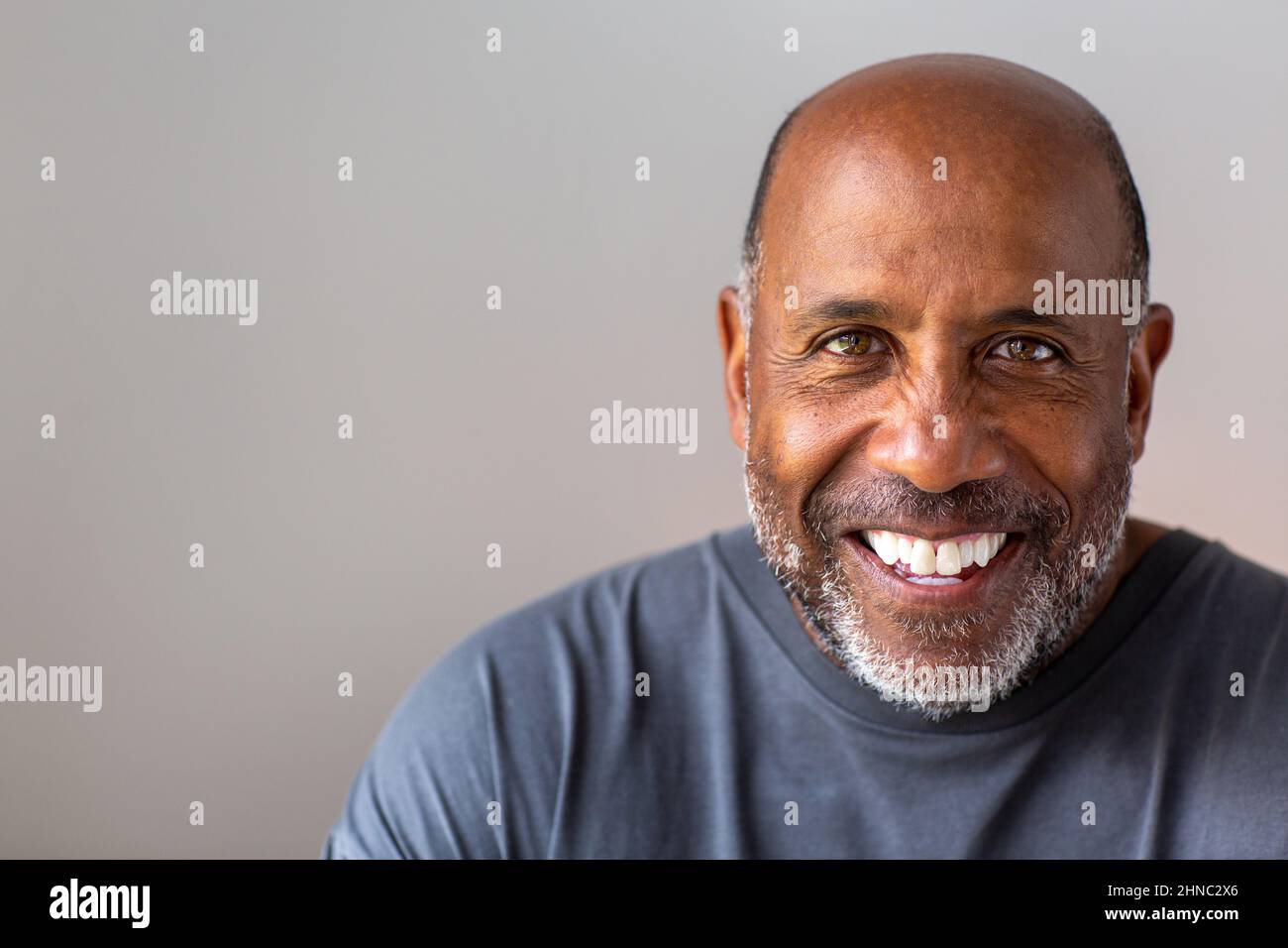 Portrait distinguished looking man hi-res stock photography and images ...