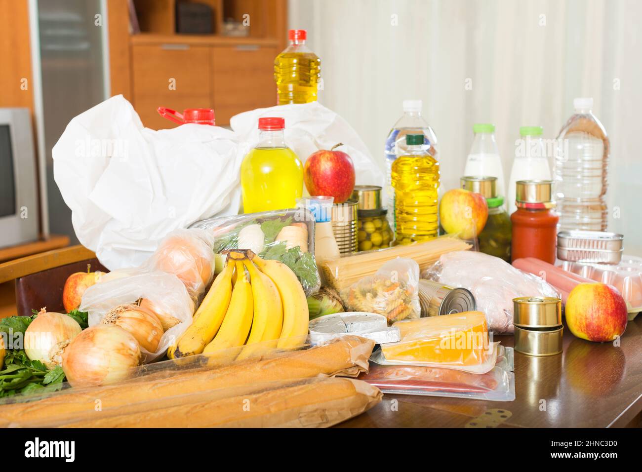 Family table and interior set up hi-res stock photography and images ...
