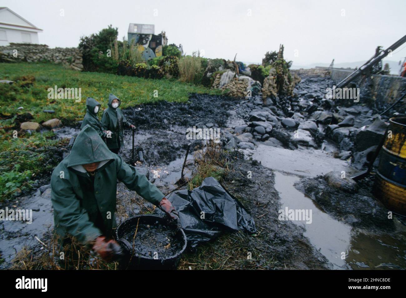 Prestige tanker 2002 hi-res stock photography and images - Alamy