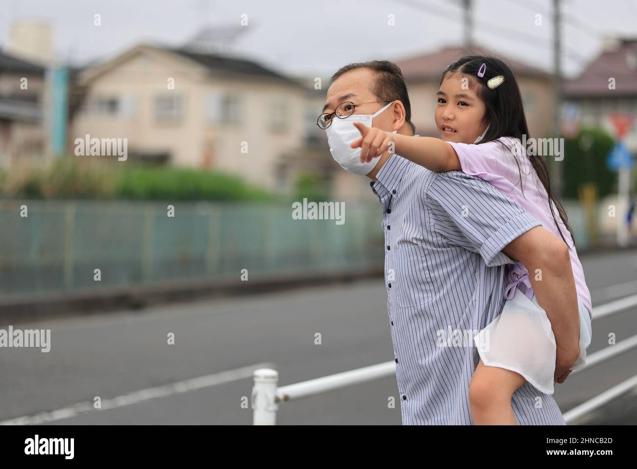 Piggy back hi-res stock photography and images - Alamy