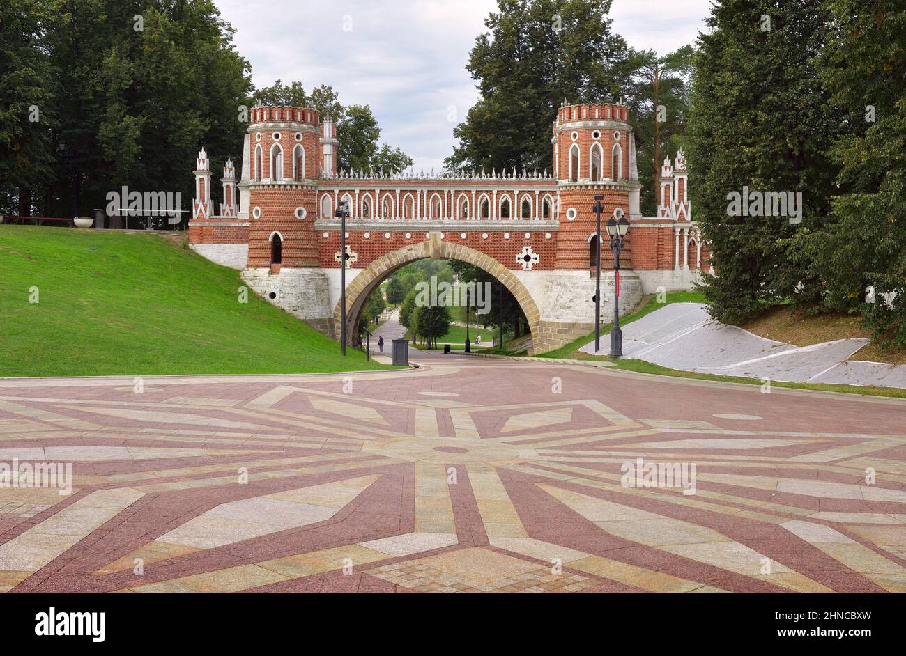 Moscow, Russia, 09.05.2020: Palace and Park ensemble of the XVIII ...