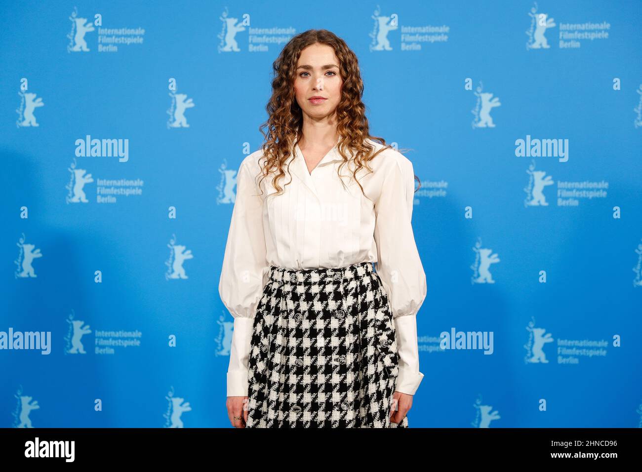 Berlin, Germany. 15th Feb, 2022. Actress Freya Mavor at the photocall ...