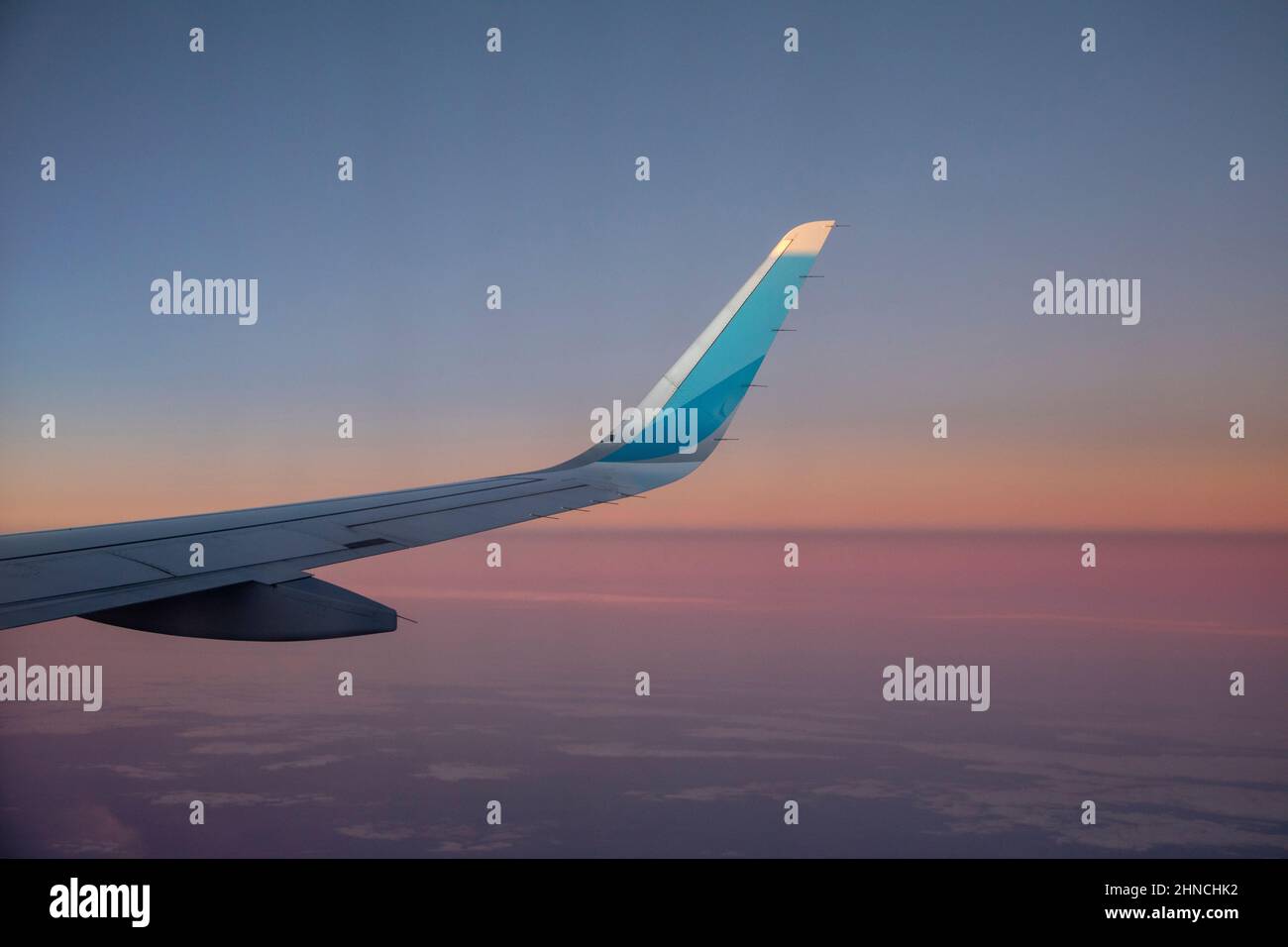 Aeroplane wing inside aeroplane hi-res stock photography and images - Alamy