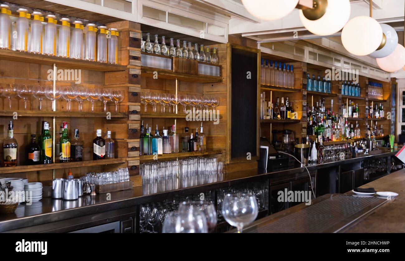 Illustration of empty bar with alcohol in restaurant Stock Photo - Alamy