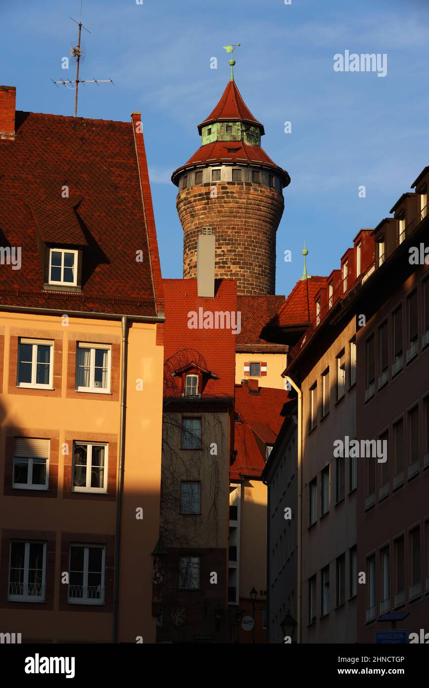 Nürnberg, Panorama, mit Häuser, Kirchen, Türmen und Dächern in der ...