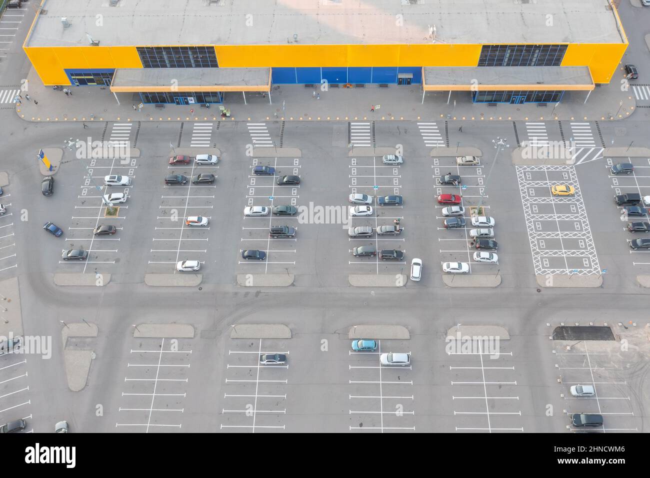 Aerial of shopping mall hi-res stock photography and images - Alamy