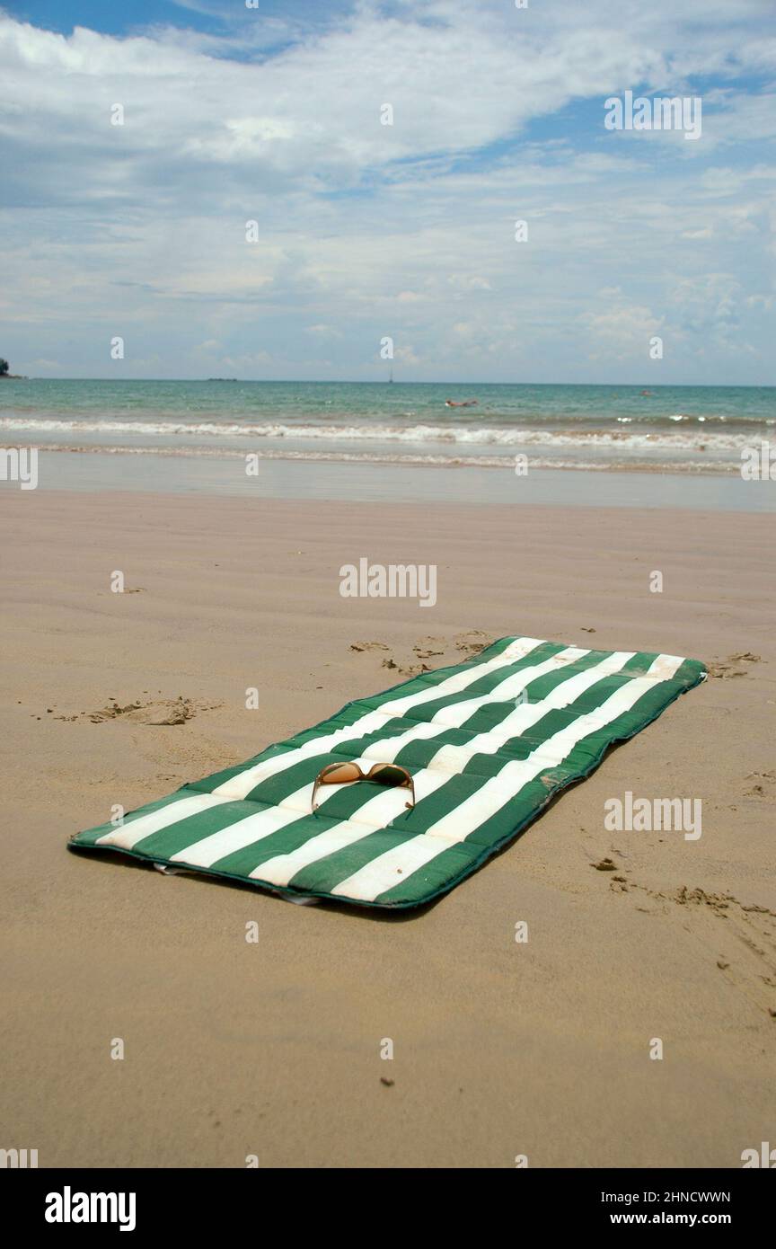 Beach, sunglasses and madras Stock Photo - Alamy