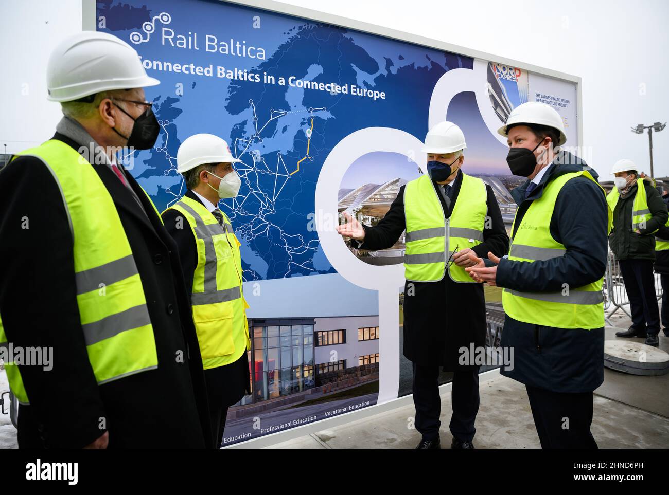16 February 2022, Latvia, Riga: German President Frank-Walter ...