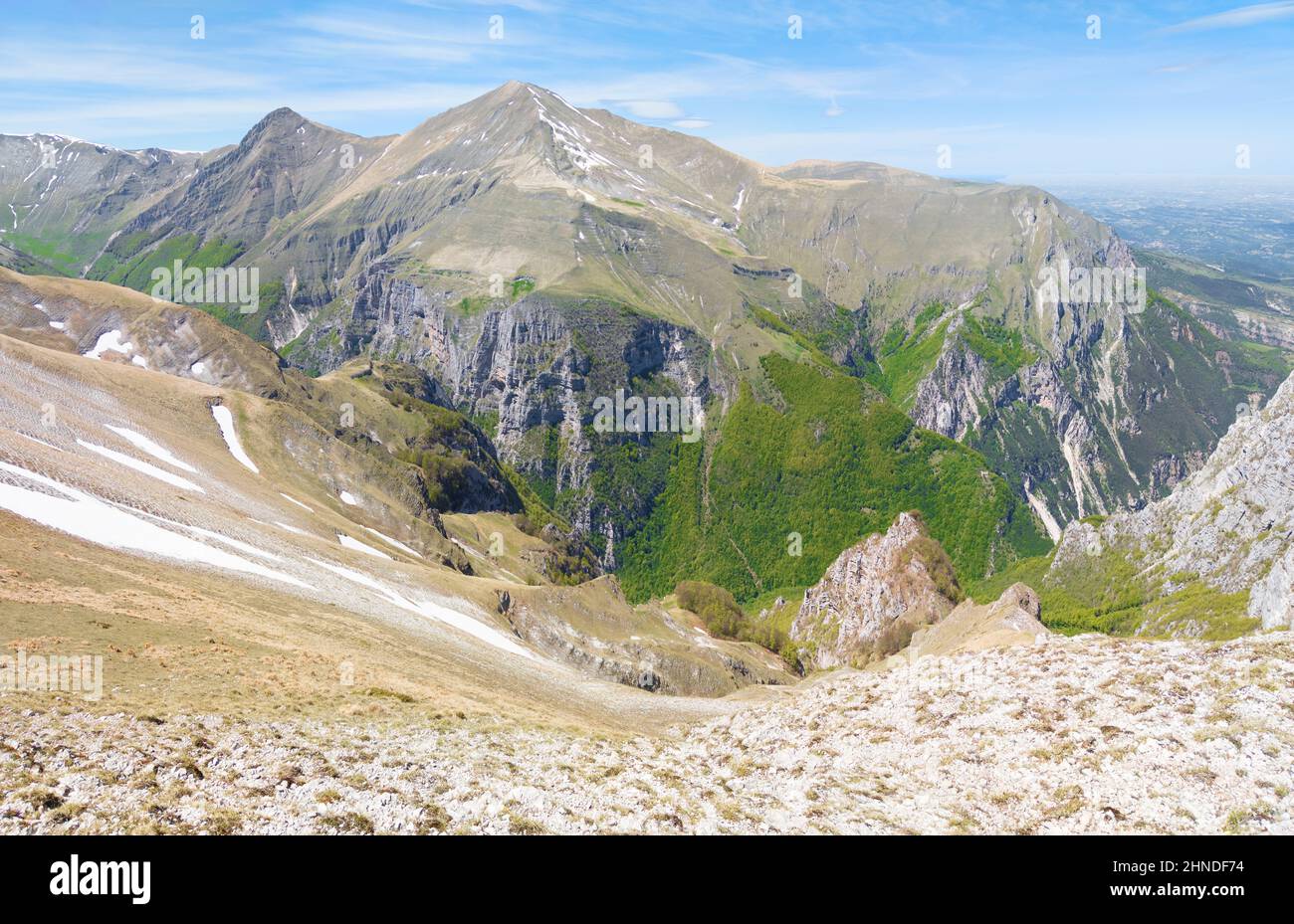 Monte Sibilla in Montemonaco (Italy) - The landscape summit of Mount ...