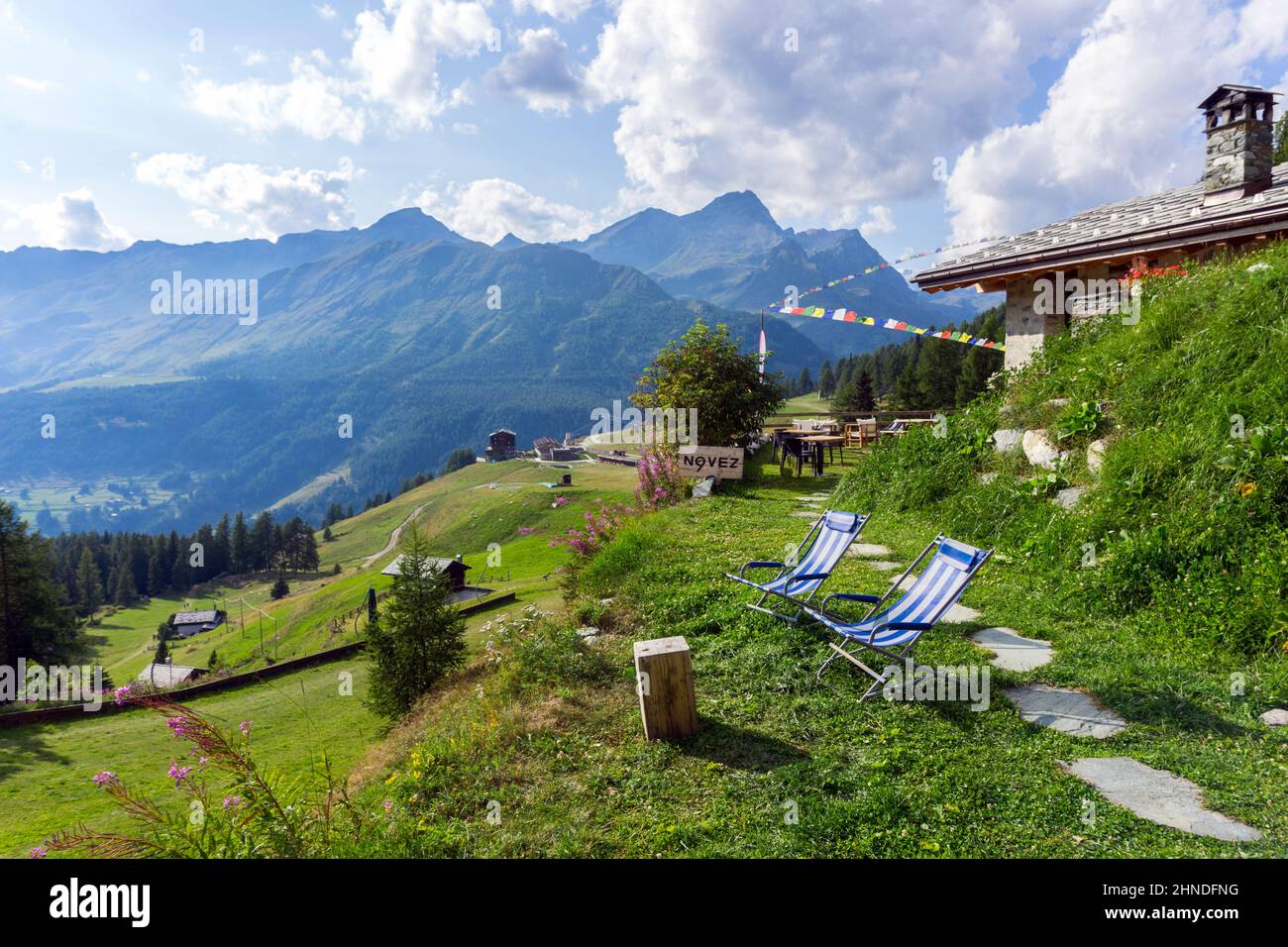 Valley crest hi-res stock photography and images - Alamy