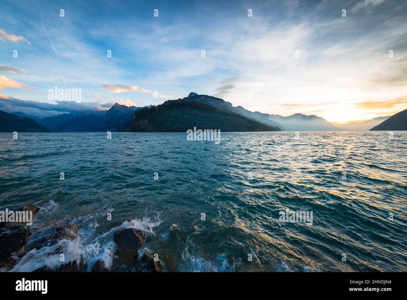Windy day waves hi-res stock photography and images - Alamy
