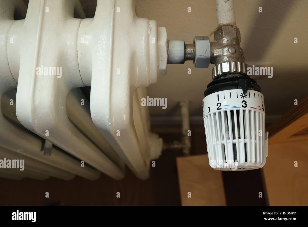 Temperature regulator in the system of heating Stock Photo - Alamy