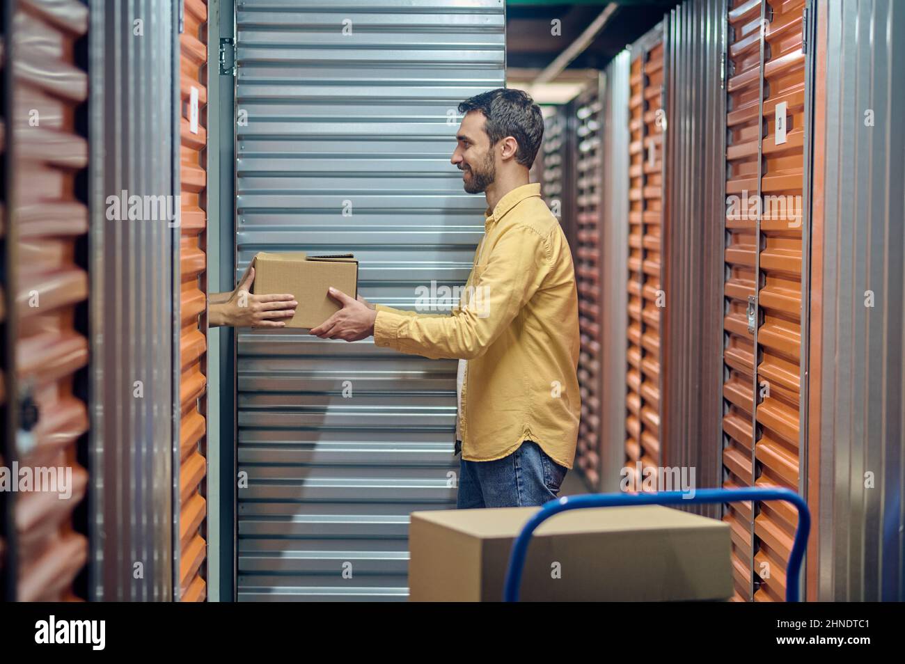 Side view open cardboard box hi-res stock photography and images - Alamy