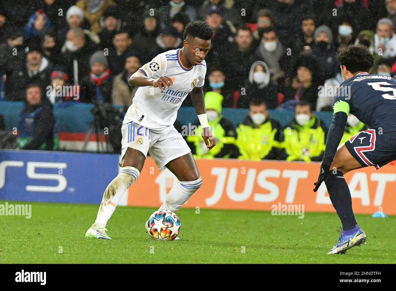 Karim Benzema - Champions League - PSG vs Real de Madrid in Parc des ...