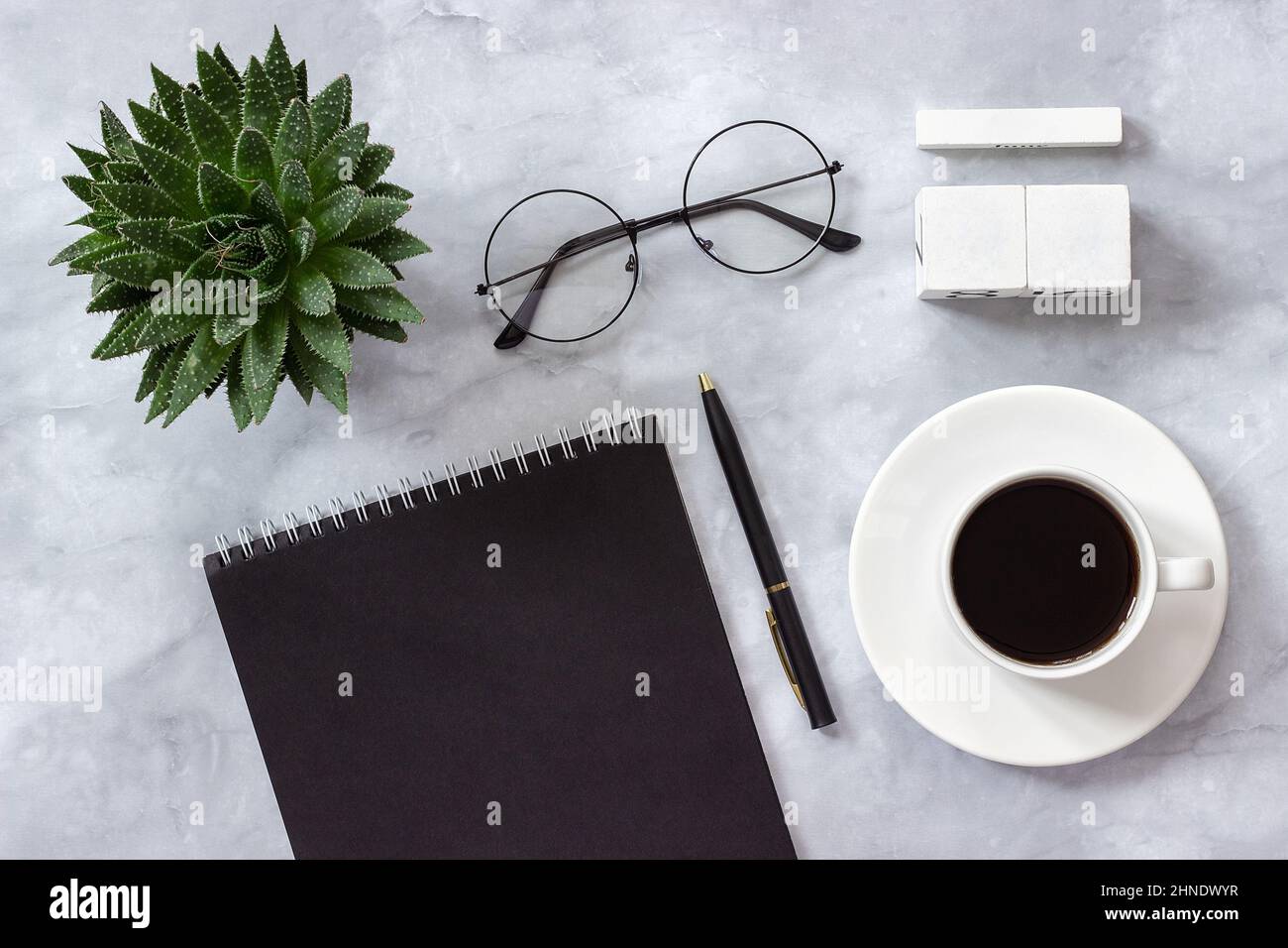 Office or home table desk Blank cubes calendar Mockup template for your ...