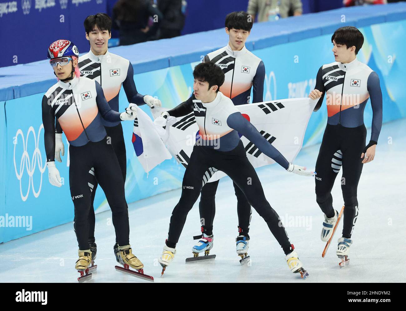 17th Feb, 2022. S. Korea wins silver in men's short track relay Members ...