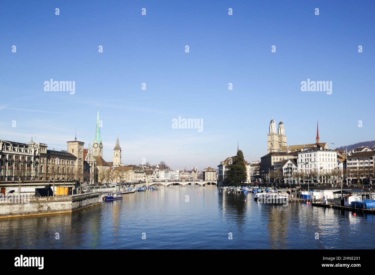 Financial center zurich hi-res stock photography and images - Alamy