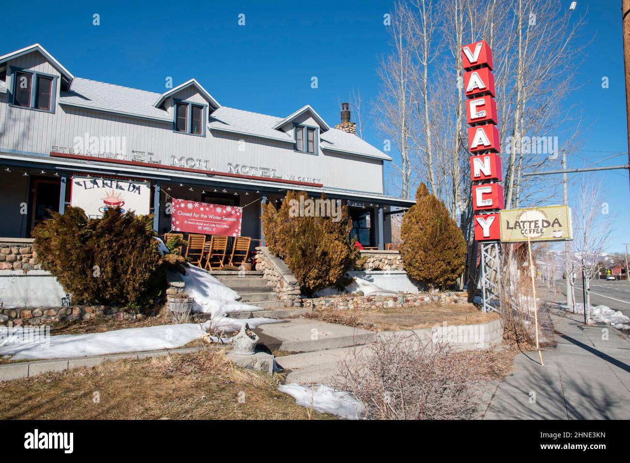 Lee vining town hi-res stock photography and images - Alamy