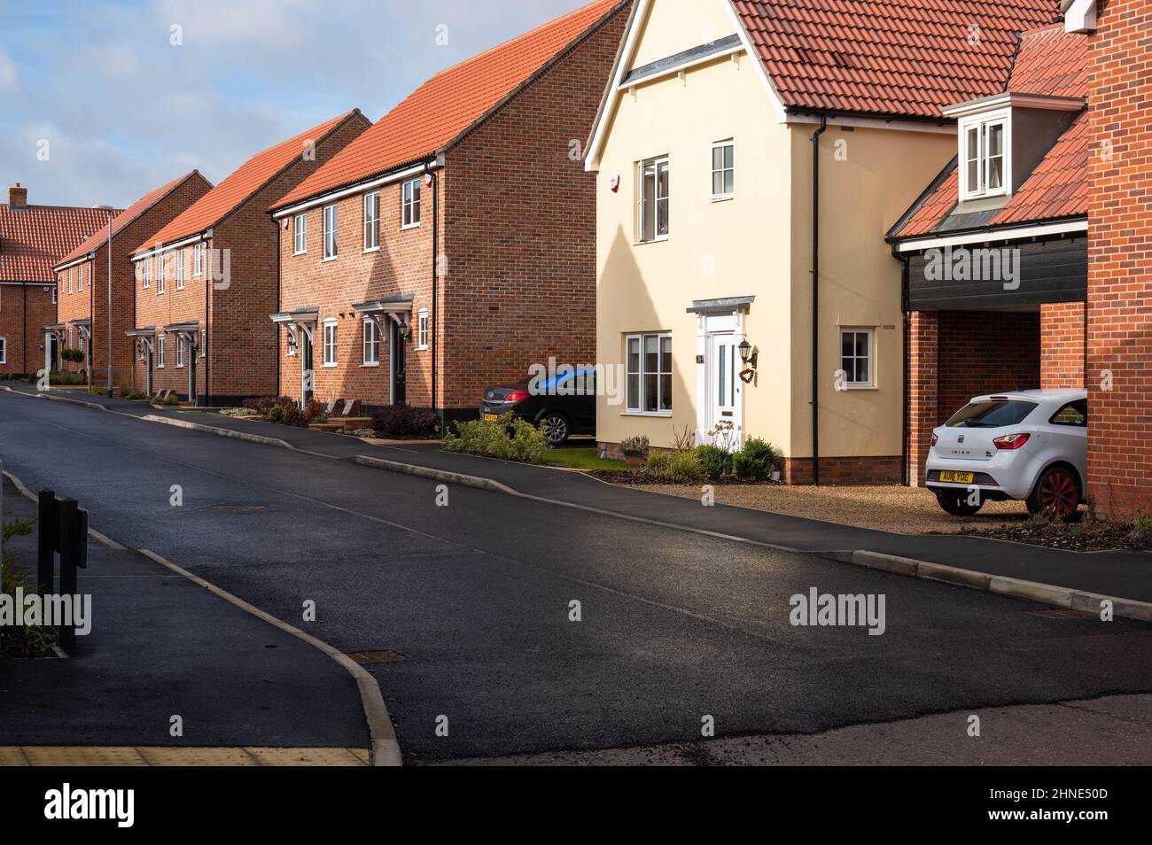 Unoccupied house semi exterior hi-res stock photography and images - Alamy