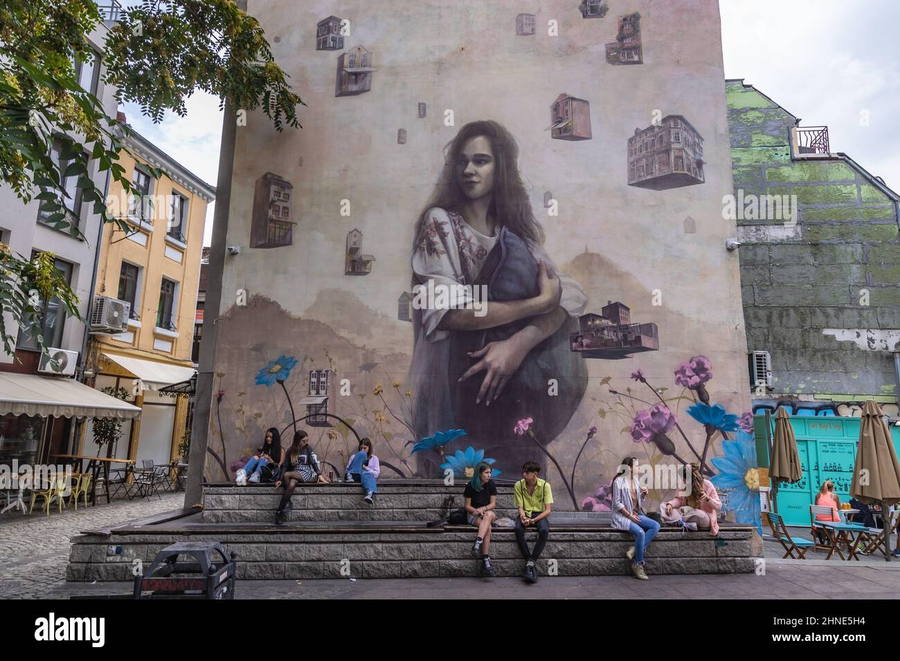 Large mural on a building in Kapana - The Trap famous art quarter of ...